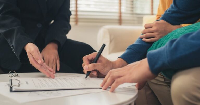 PLR: o que é, como funciona, como calcular e quem tem direito? - Think ...